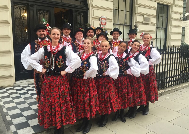 Zespół Mazury ma już 75 lat | londynek.net | londynek.net